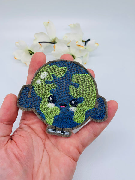 Earth Day Patch – Spoiled Sew Rotten